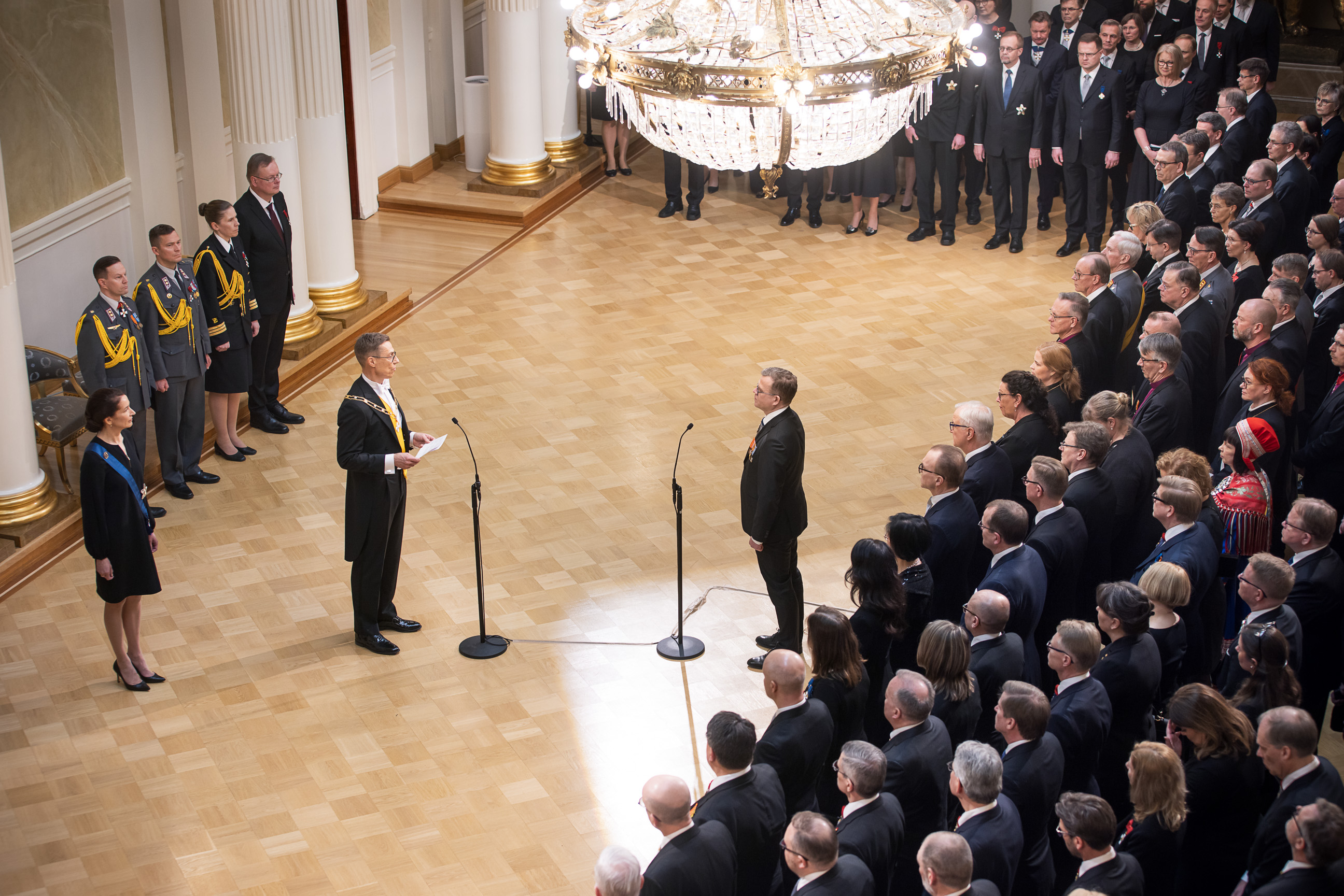 Tasavallan presidentti Alexander Stubbin puhe ylimpien valtioelinten edustajille ja korkeimmille ...